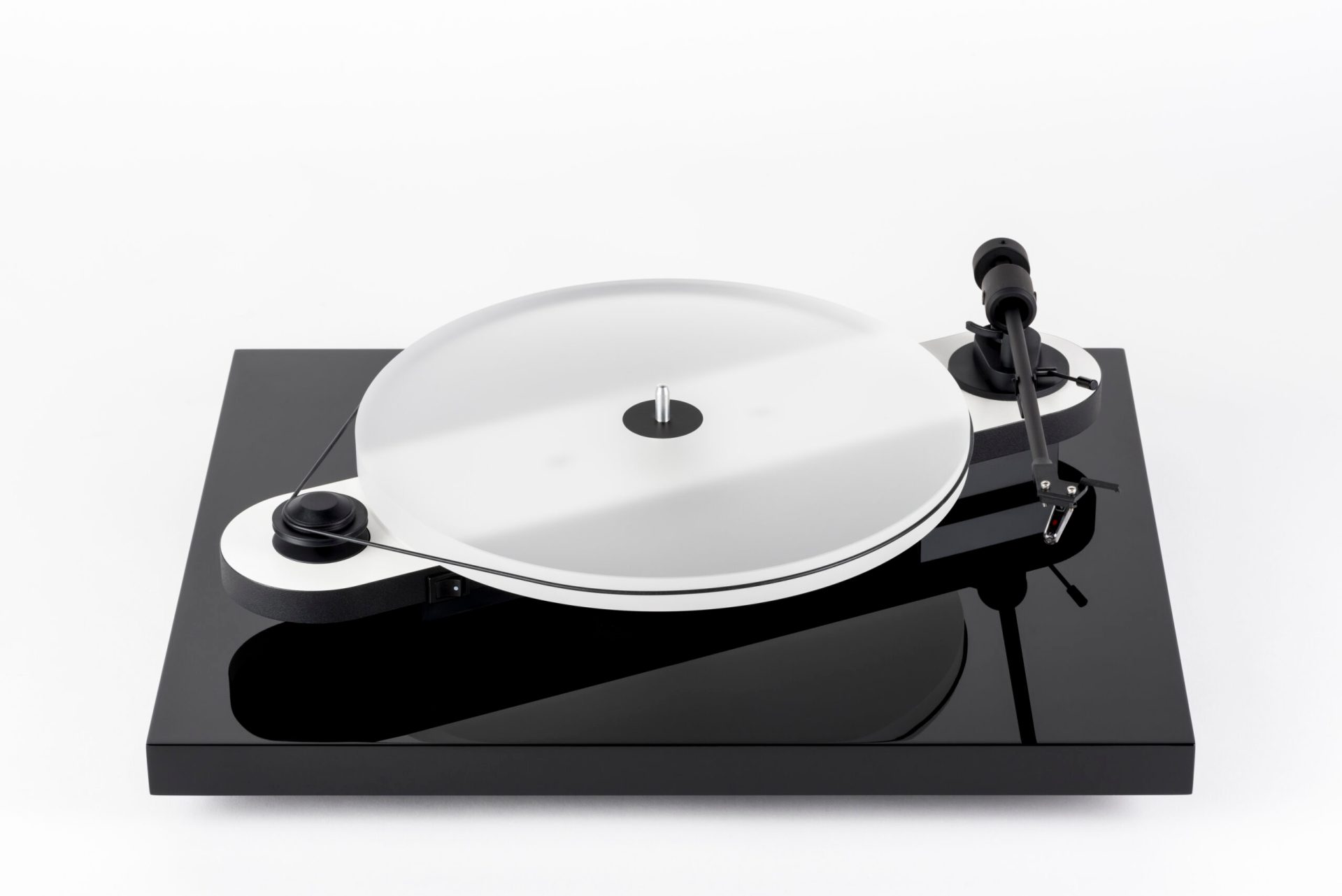 ELEMENTAL Pro-Ject - Macha
